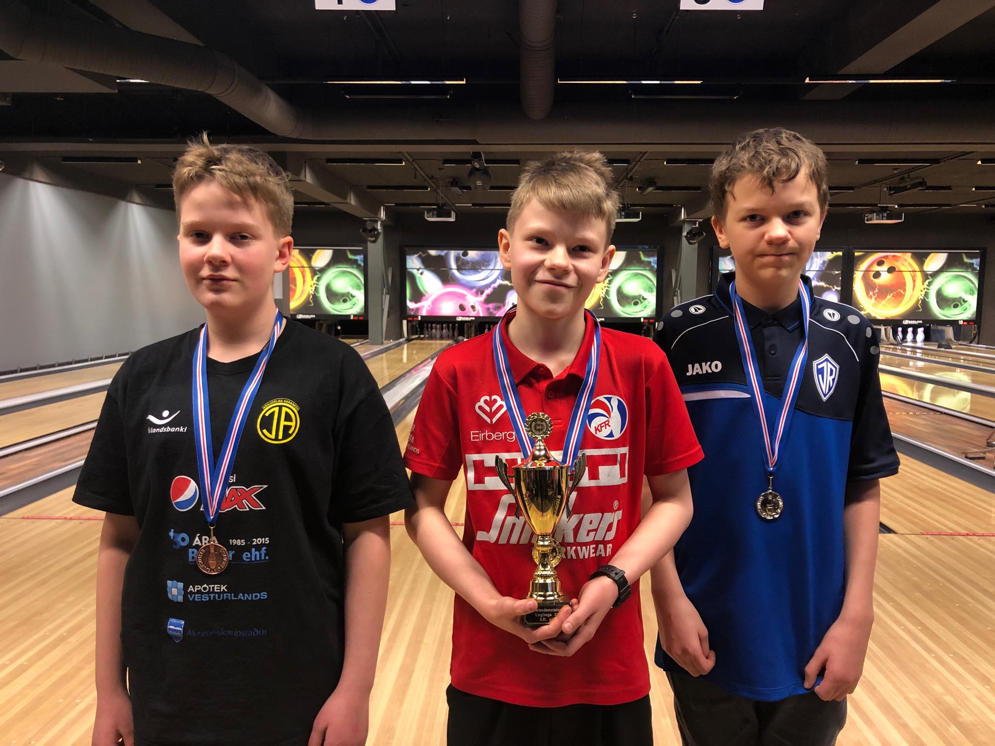 Frábær árangur hjá ÍA á Íslandsmóti unglinga í keilu – Skagafréttir.is